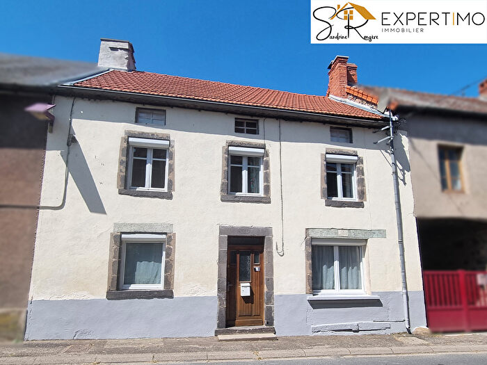 Maison 5 pièces à vendre - Blot-l'Église