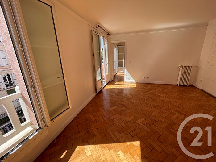 Asnières-sur-Seine, Centre-ville - Appartement 4 pièces à vendre