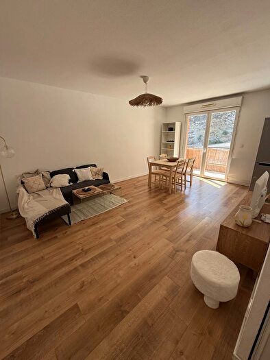 Appartement à louer - Nice, Madeleine - 2 pièces - 1 chambre