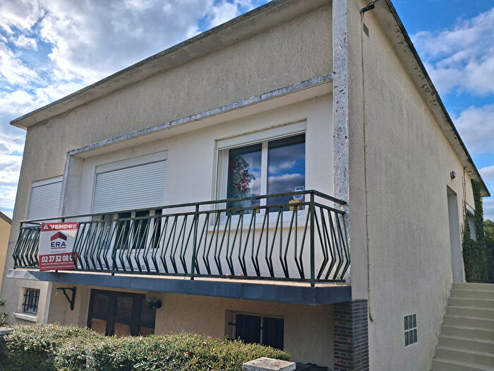 Maison 5 pièces à vendre - Belhomert-Guéhouville