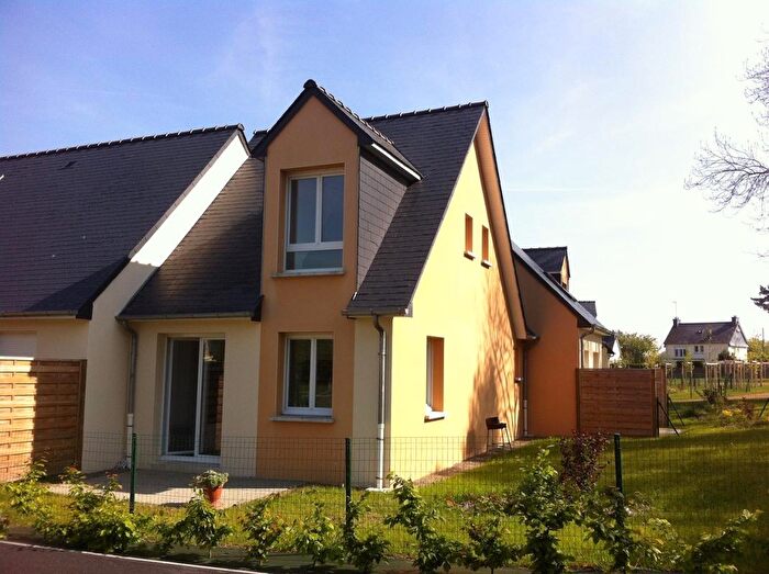 Maison 2 pièces à Bégard, à louer