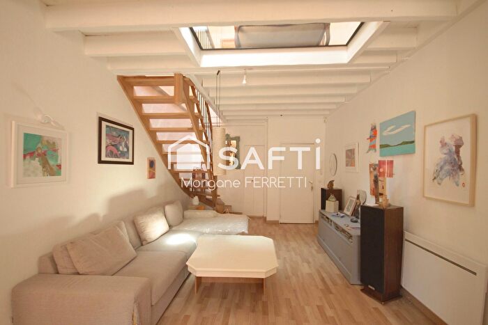 Appartement à vendre - Narbonne, Bourg - 3 pièces - 2 chambres