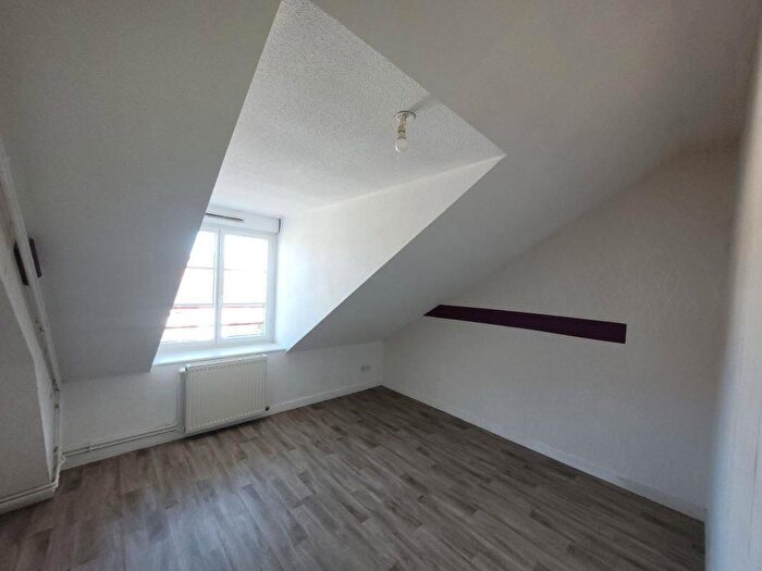 Cité Bretonnie-Chatelet-Favieres-Conches, Montluçon : Appartement 3 pièces à louer