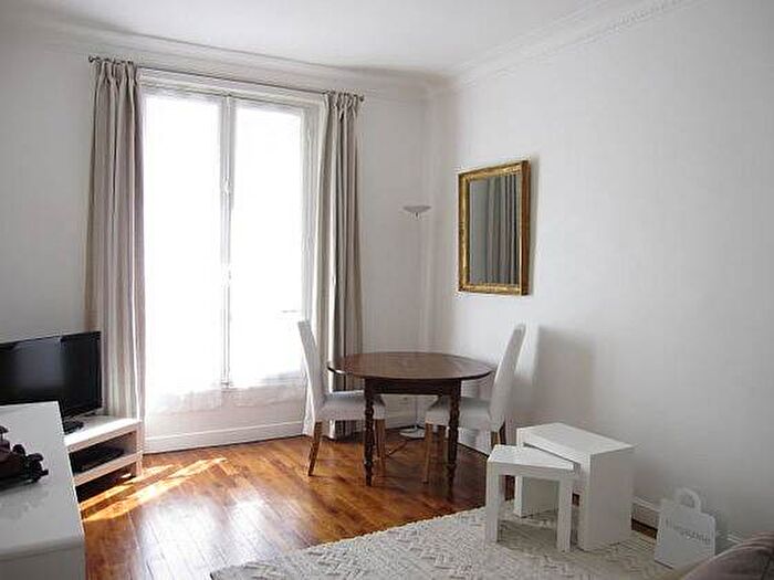 Appartement à louer - Mouton Duvernet, Paris ème arrondissement - 2 pièces - 1 chambre