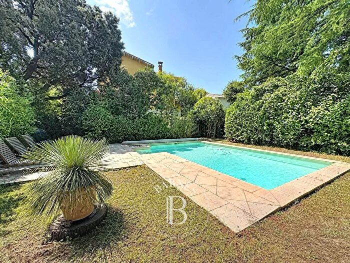 Appartement 5 pièces à Marseille 8ème, Perier, à vendre