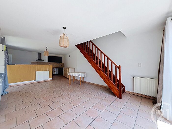 Lure - Appartement 3 pièces à louer