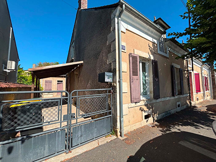 Maison 4 pièces à Bourges, Aéroport, Vauvert, Pierrelay, Pissevieille, à vendre