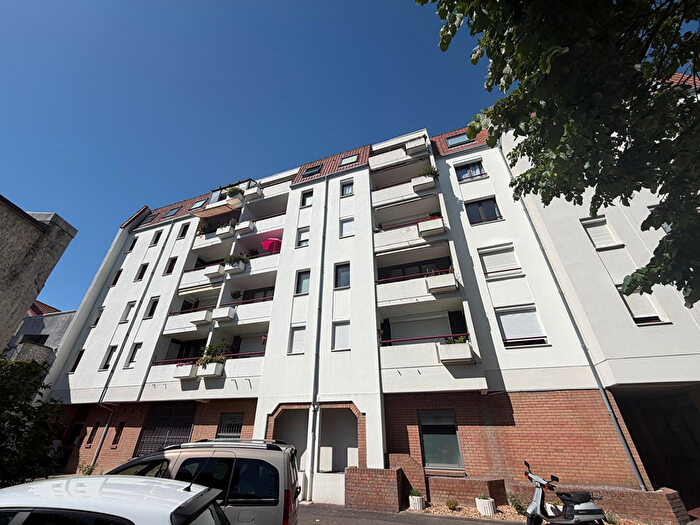 Calais, Hôtel de ville : Appartement 3 pièces à vendre