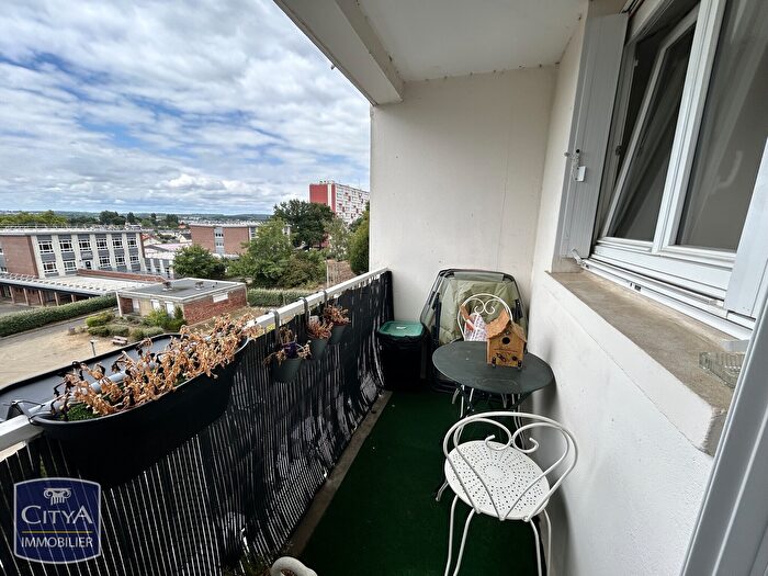 Allonnes : Appartement 4 pièces à vendre