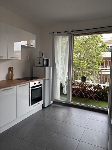 Marseille 4ème, Les Chartreux : Appartement 1 pièce à louer