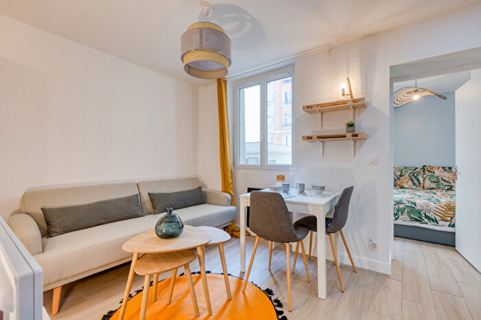 Paris 17ème, La Fourche, Guy Moquet : Appartement 1 pièce à louer