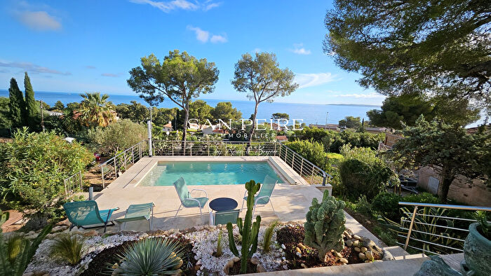 Roquebrune-sur-Argens - Maison 4 pièces à louer