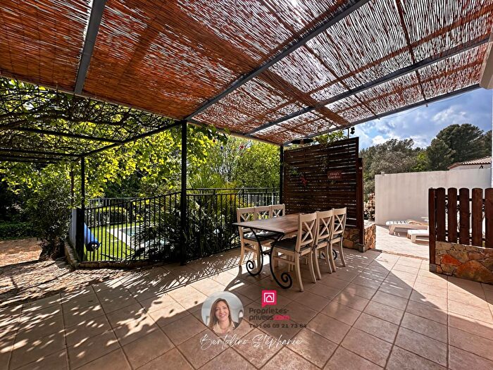 Maison 5 pièces à Trans-en-Provence, à vendre