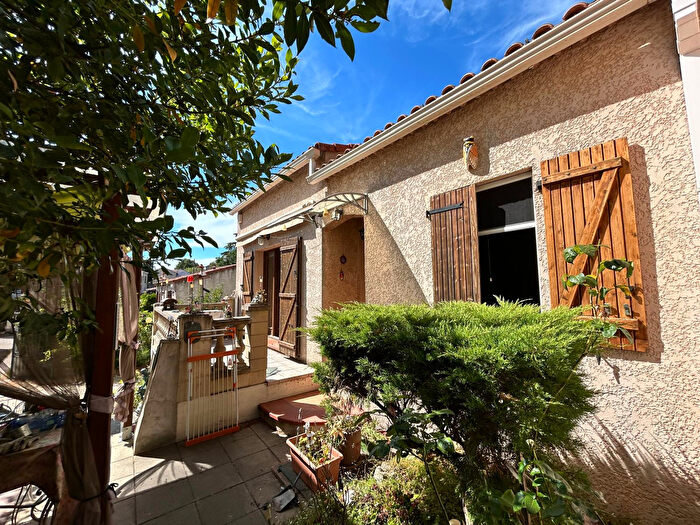 Maison à vendre - Marseille e , Saint-Jérome - 4 pièces - 3 chambres