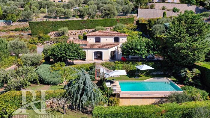 Maison à vendre - Cabris - 8 pièces - 5 chambres