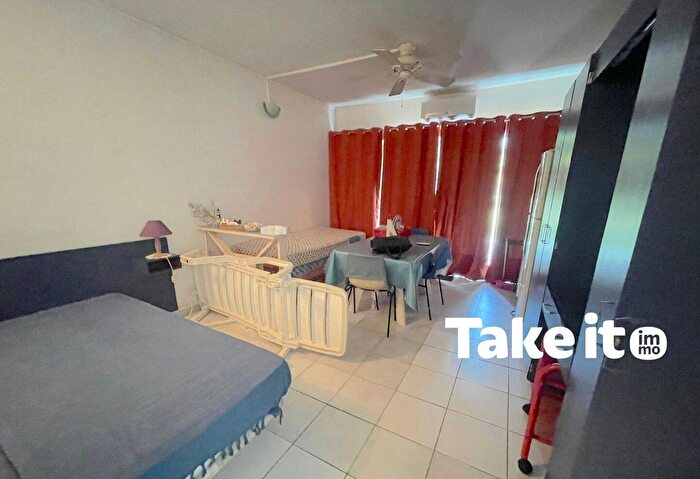 Appartement à louer - Le Moule - 1 pièce