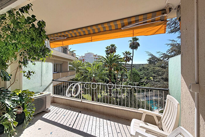 Appartement 3 pièces à Nice, Madeleine, à vendre