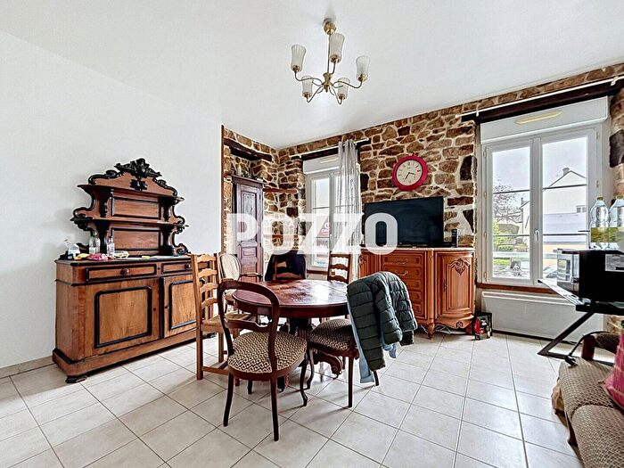 Appartement 2 pièces à La Haye-Pesnel, à louer