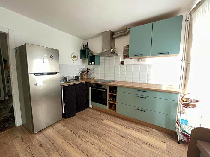 Maison à vendre - Boën-sur-Lignon - 5 pièces - 3 chambres