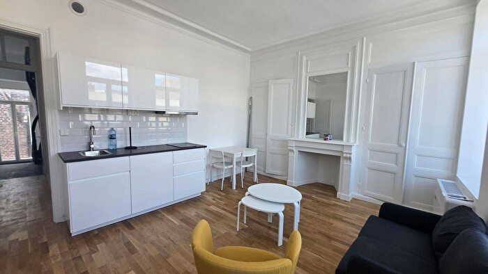 Appartement à louer - Wazemmes, Lille - 2 pièces - 1 chambre