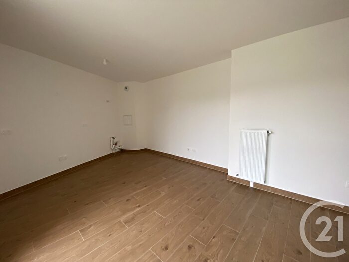 Appartement à vendre - Ozoir-la-Ferrière, Vieux village, Armainvilliers, Notre Dame - 3 pièces - 2 chambres