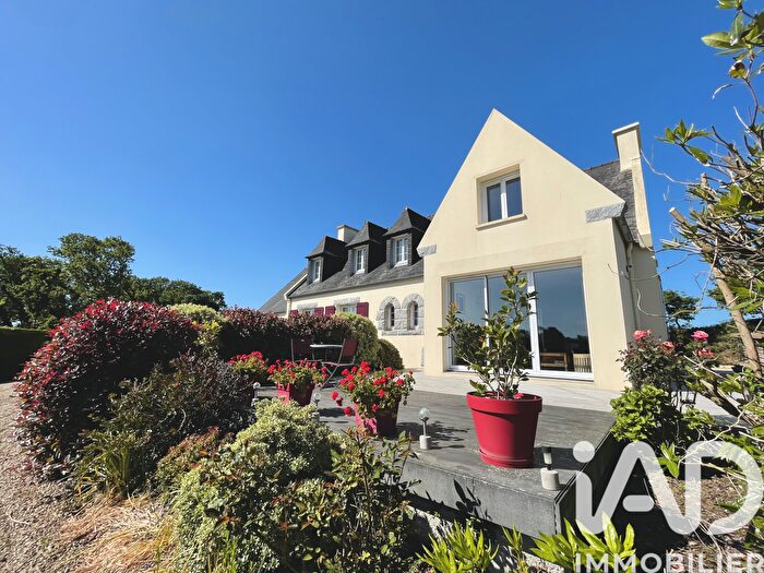 Maison à vendre - Plouvien - 8 pièces - 5 chambres