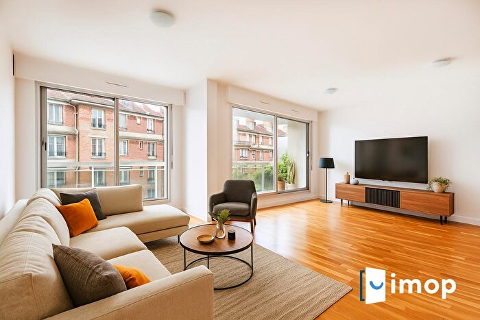 Appartement à vendre - Paris e , Télégraphe, Pelleport, Saint-Fargeau - 5 pièces - 3 chambres