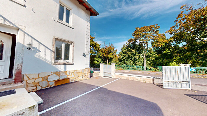 Maison à vendre - Mulhouse, Cité-Briand - 4 pièces - 3 chambres