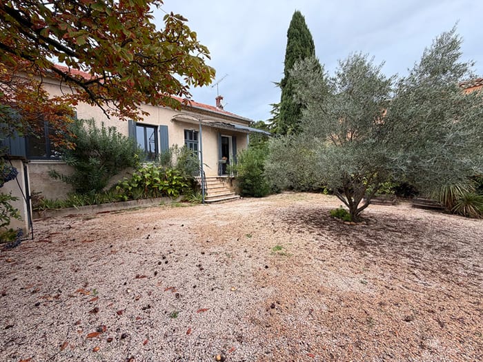 Maison 6 pièces à Châteauneuf-du-Pape, à louer