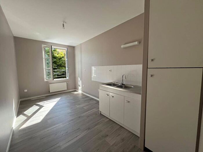 Appartement 2 pièces à louer à Thizy-les-Bourgs