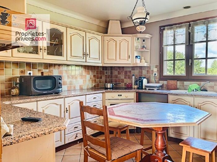 Maison 7 pièces à Saint-Léger-aux-Bois, à vendre