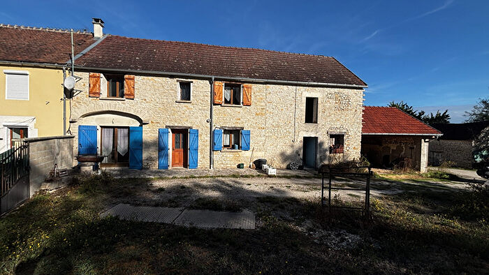 Maison 5 pièces à vendre - Saint-Cyr-les-Colons