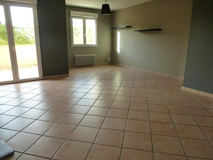 Appartement 3 pièces à louer - Vogüé