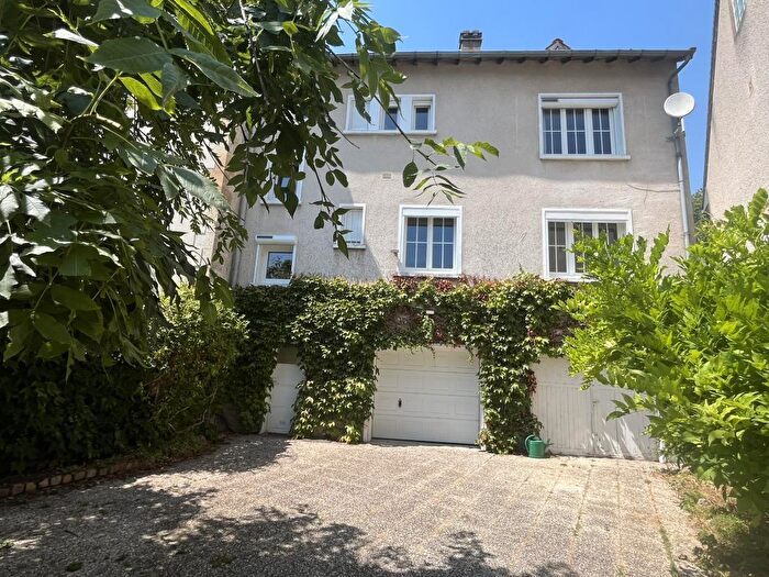 Maison 6 pièces à vendre à Bourges