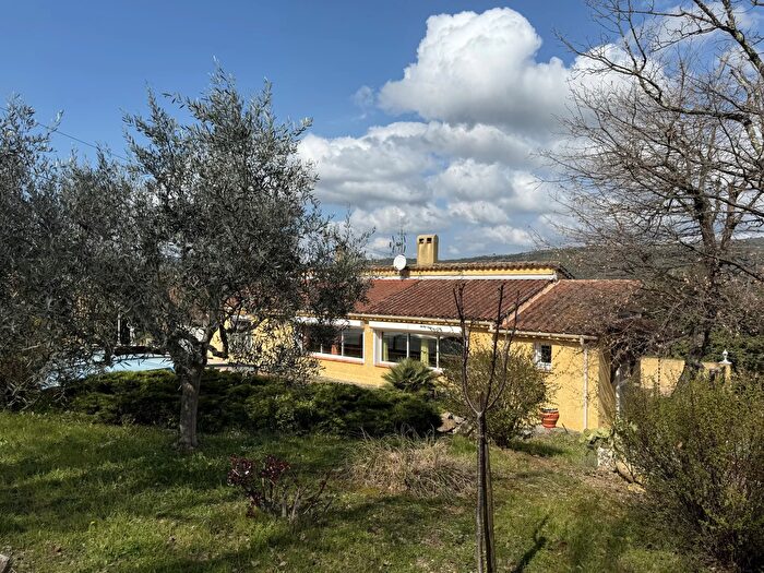 Maison à vendre - Sainte-Anastasie-sur-Issole - 3 pièces - 2 chambres