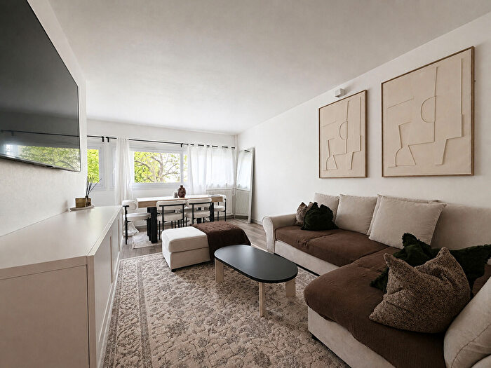 Appartement 3 pièces à vendre à Évry, Champs Elysées