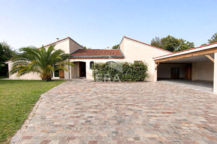 Maison à vendre - La Teste-de-Buch, LEnclos dAlis, Notre-Dame des Monts, Ninots, Miquelots - 6 pièces - 4 chambres