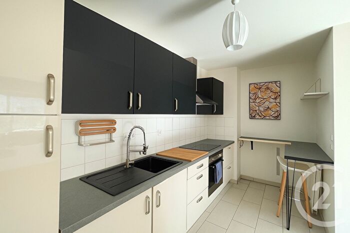 Appartement à vendre - Saint-Jacques-de-la-Lande - 4 pièces - 3 chambres