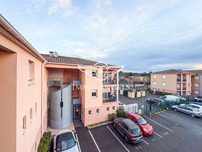 Les Angles : Appartement 1 pièce à vendre