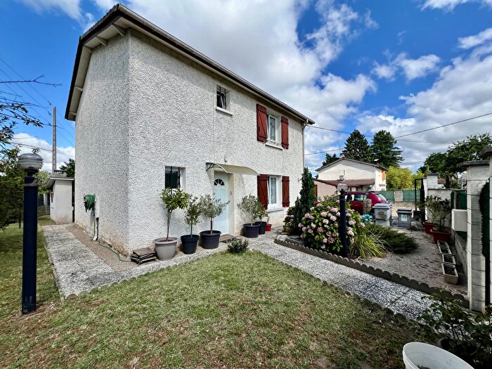 Maison à vendre - Tignieu-Jameyzieu - 5 pièces - 4 chambres