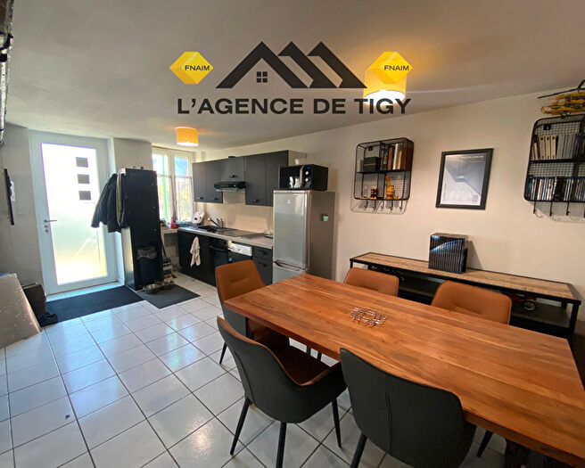 Maison à vendre - Neuvy-en-Sullias - 3 pièces - 2 chambres