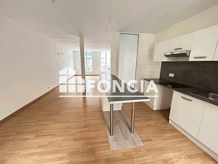 Appartement 2 pièces à louer à Centre, Sedan
