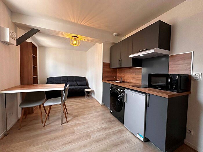 Couronne Centrale, Bourges - Appartement 1 pièce à louer