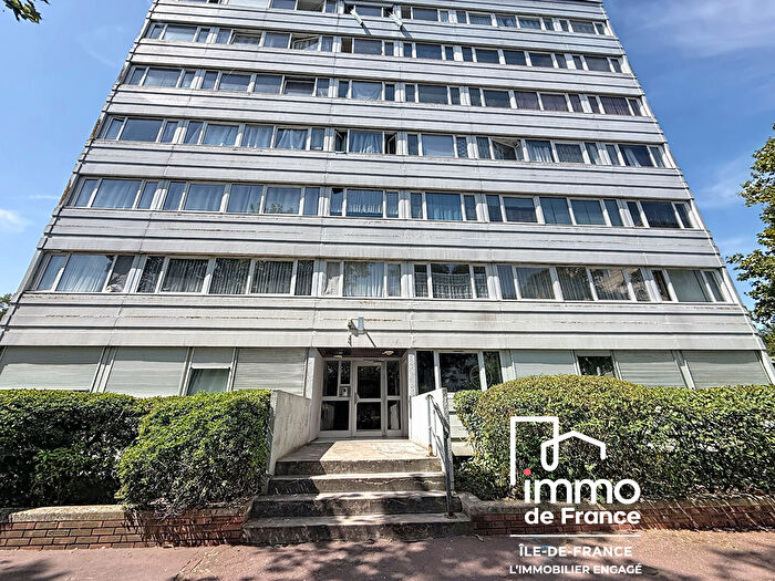 Cergy, Orée du Bois : Appartement 4 pièces à vendre