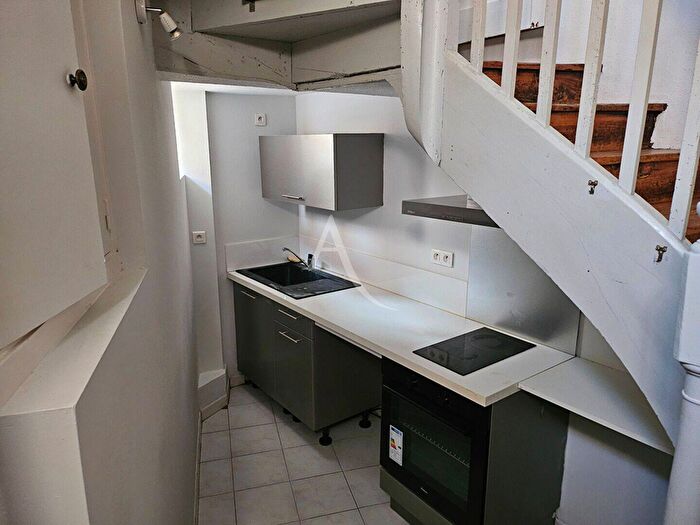 Grand Centre, Albi : Maison 3 pièces à louer