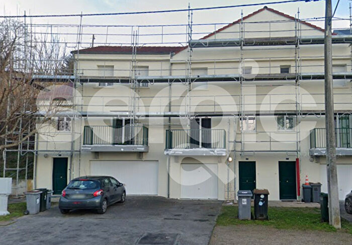 Maison à louer - Meulan-en-Yvelines - 5 pièces - 4 chambres