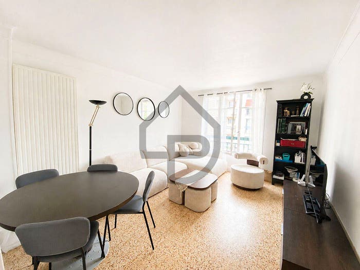 Bord de Seine-Closeaux, Rueil-Malmaison : Appartement 3 pièces à louer