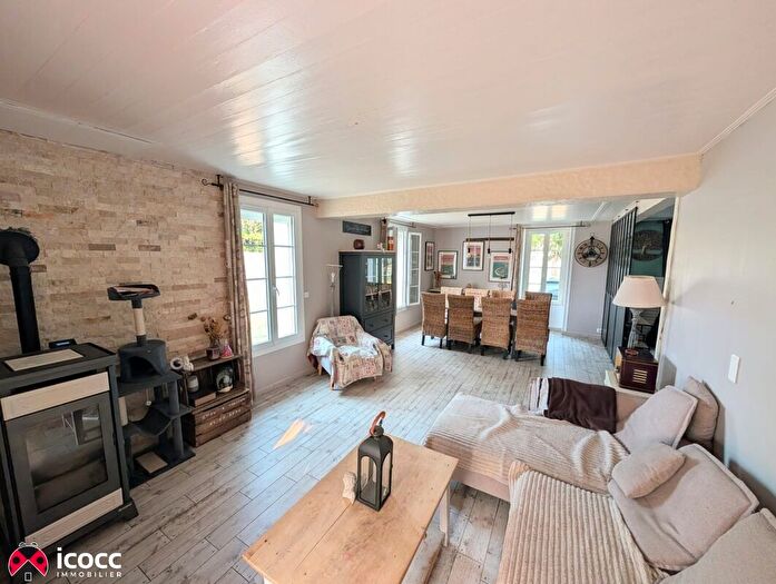 Maison 7 pièces à vendre à Saint-Michel-en-l'Herm