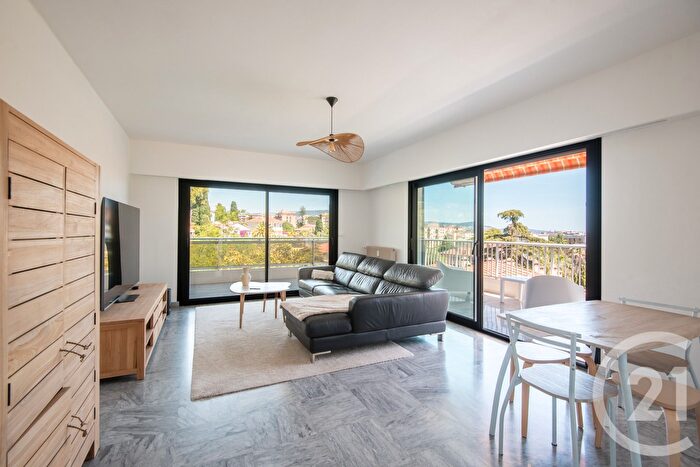 Nice, Fabron : Appartement 4 pièces à vendre