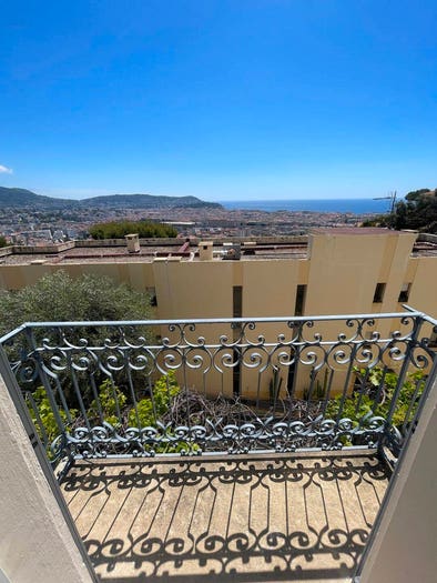 Appartement 3 pièces à louer à Parc Impérial, Le Piol, Nice